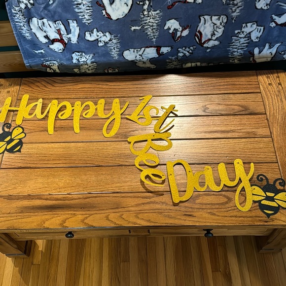 Amazon | Other | Happy St Bee Day Birthday Banner Balloons And Hanging ...
